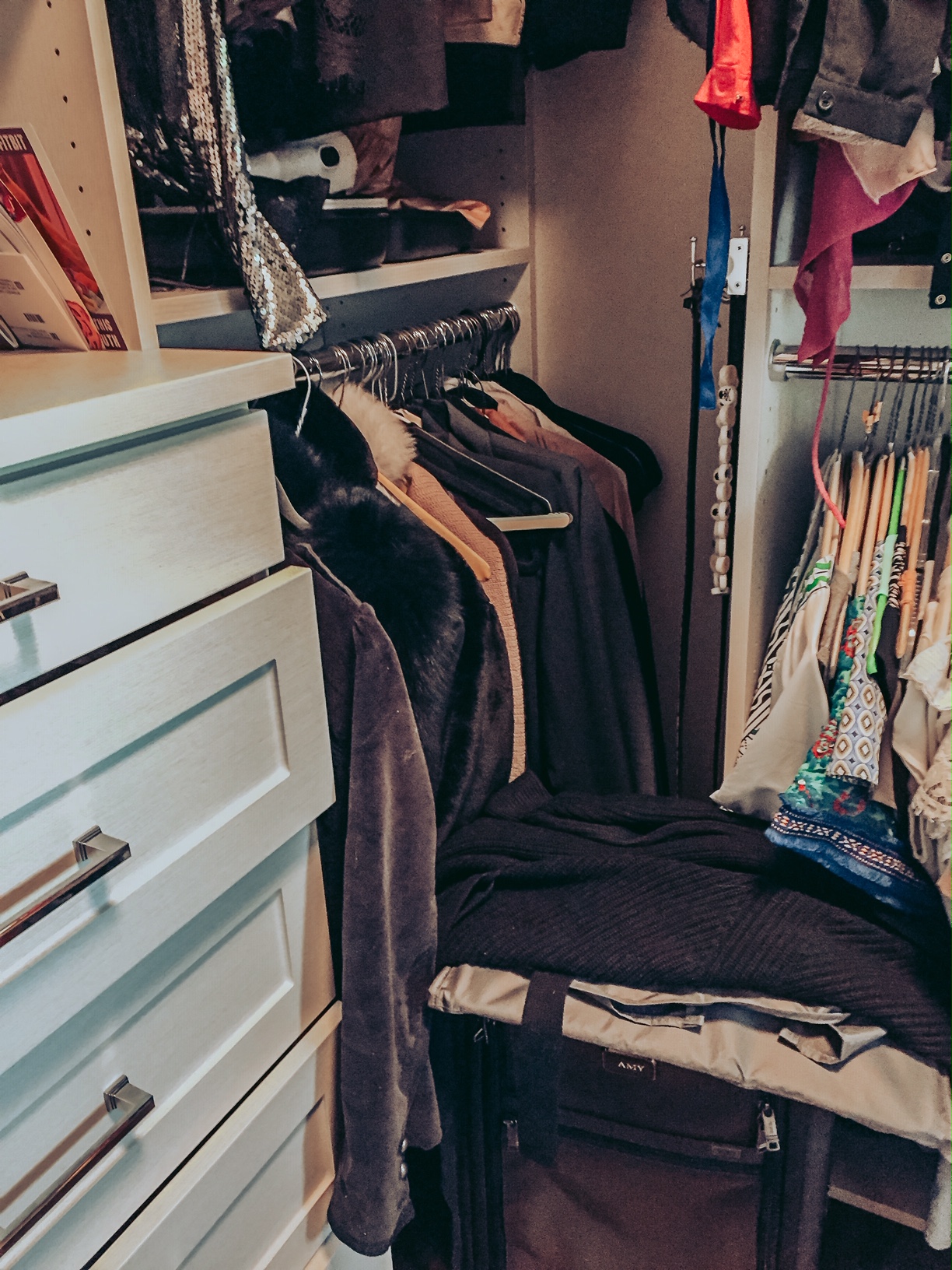 Tidy House CT | Best Spring Cleaning Tips - Live Lovely Photography
